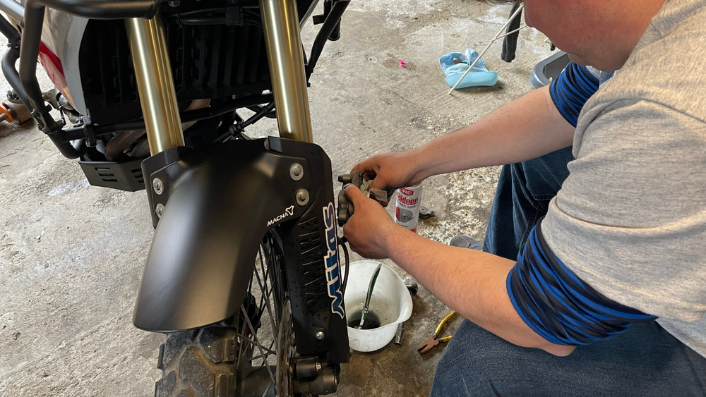 The Yamaha Tenere 700's brakes are S**T! - Let's fix them.